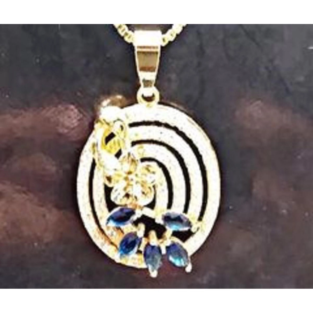 Woman For Locket set