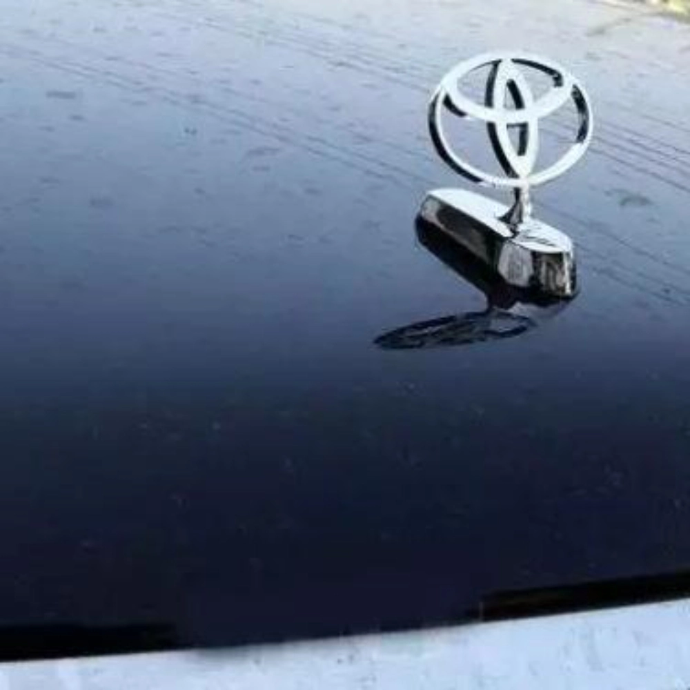 Toyota Front Hood Bonnet Emblem Ornaments - All Cars