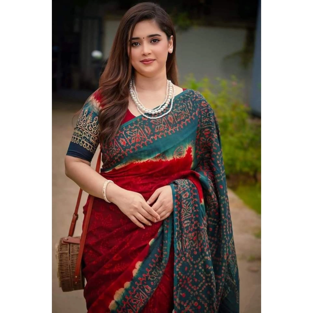 Fashionable Butik Design Digital Print Viral Silk Sari For Girl