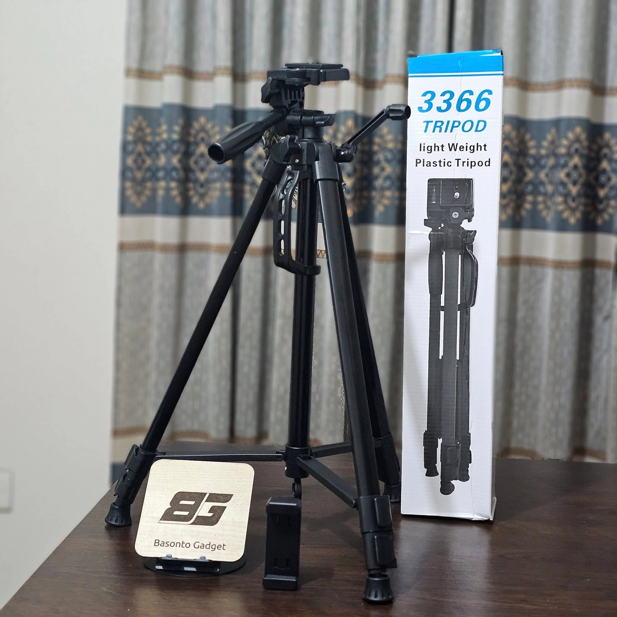 3366 Aluminium Tripod Stand 4.6Feet