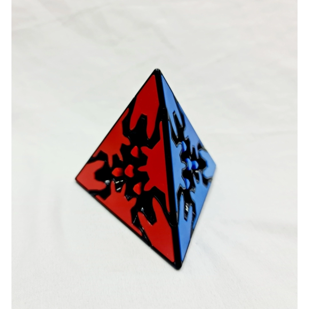3 Stage Pyramid Gear Pyraminx Rubik'S Magic Cube -Liva Girla