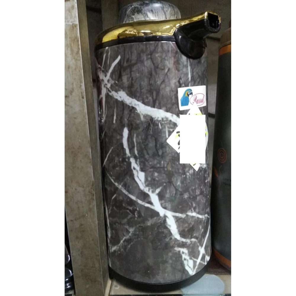 Parrot 1600ML/ 1.6 Liter Metal Body Vacuum Push Flask (Mixed Color)