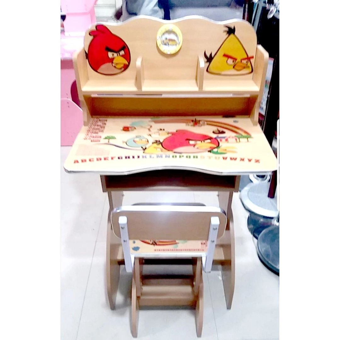 Angry Birds Cartoon Reading Table & Chair
