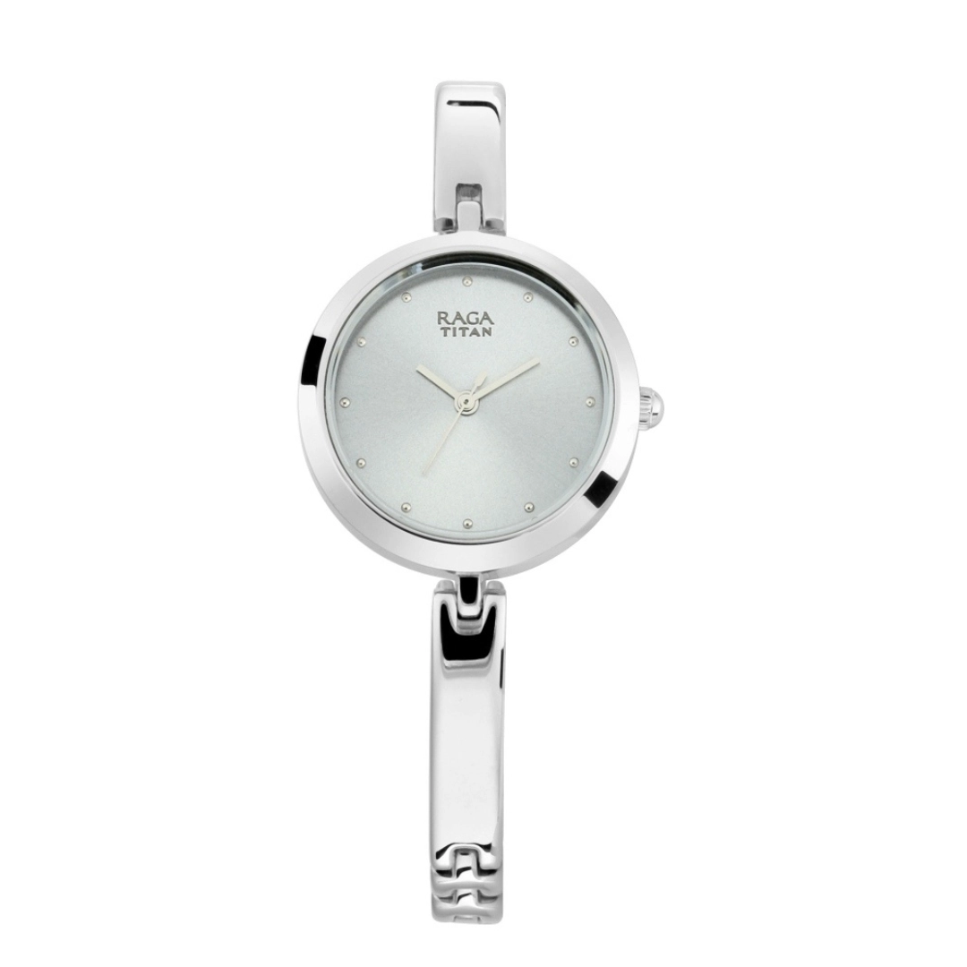Titan 2606Sm04 Raga Viva Gray Dial Women Watch With Metal Strap