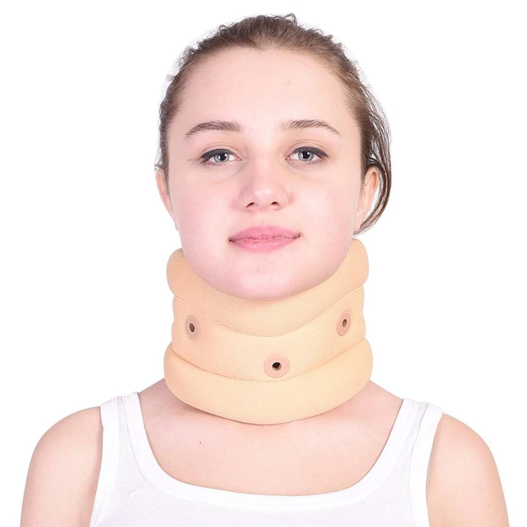 Soft Cervical Collar With Chin Support (Cervical Collar For Neck Pain ...