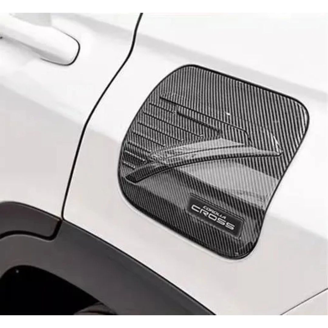 Toyota Corolla cross Tanki cover silver Chrome black Karbon fiber ...