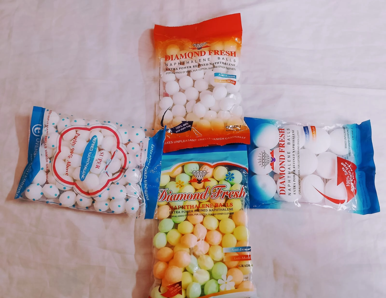 Napthalene Ball white and colorful 700g grams(4 packets) Combo Pack